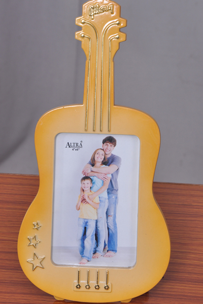 Personalized Gifts :: Guitar Personalized Photoframe